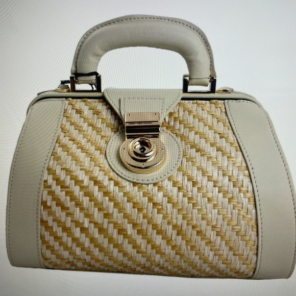 Divina Firenze | Bags | Brand New Divina Firenze | Poshmark